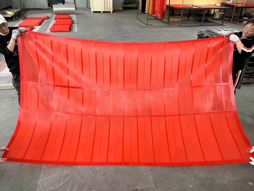 Red color Polyurethane Fine Screen Mesh For Screening Machines
